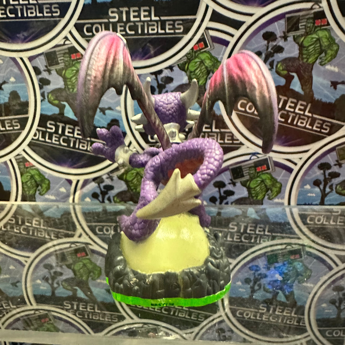 Skylanders- Cynder “Skylanders Spyro’s Adventure” Toys-To-Life Figure ...