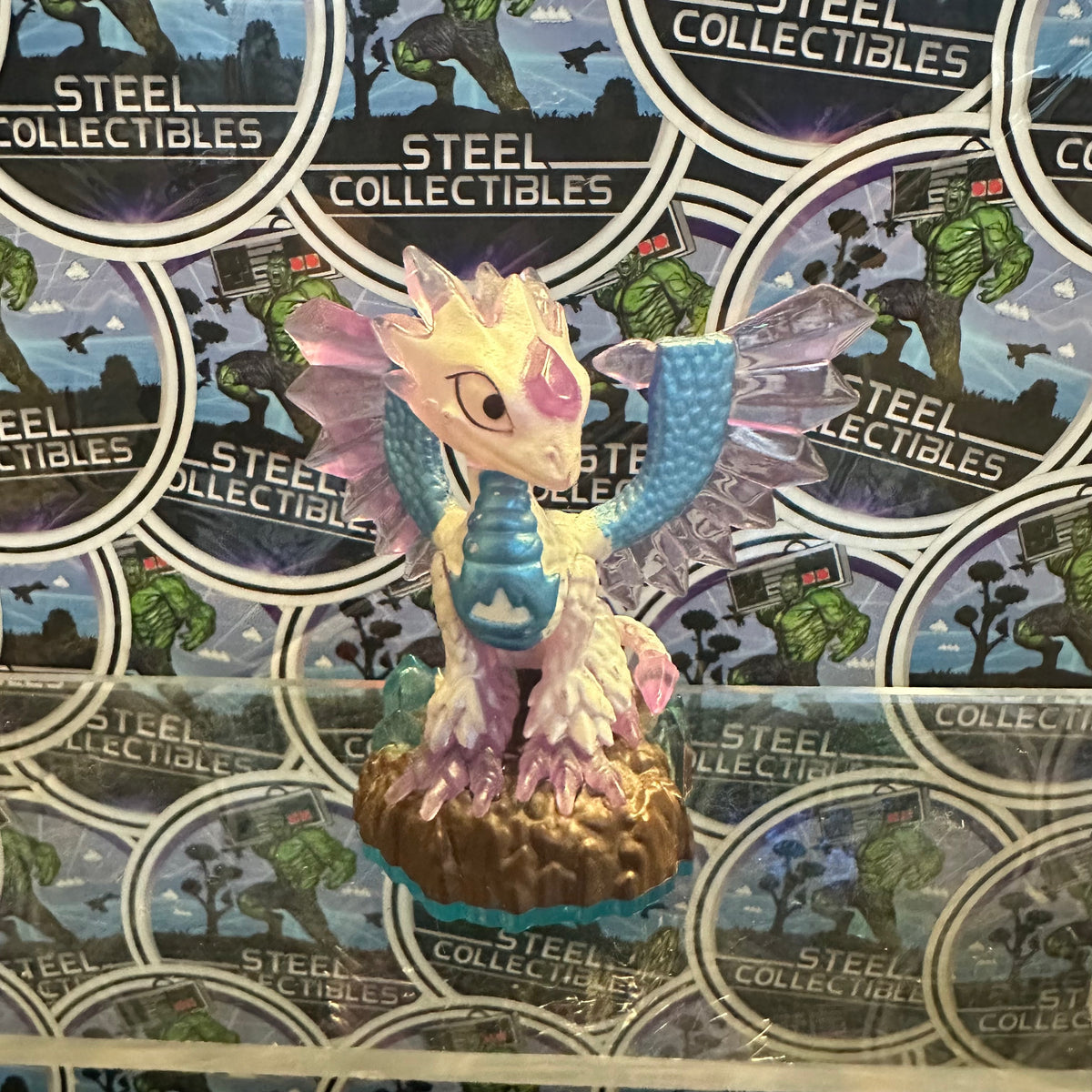 Skylanders- Flashwing (LightCore) “Skylanders Swap Force” Toys-To-Life ...