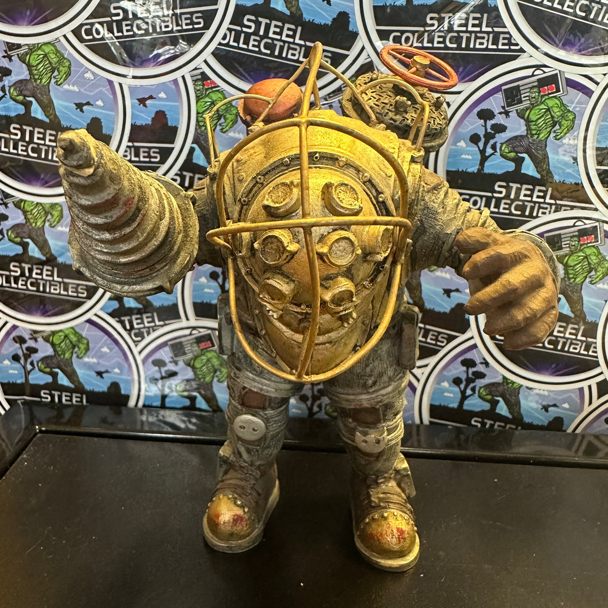 NECA- “Bioshock 2” 2009 Big Daddy Collectible Figure Statue | Steel ...