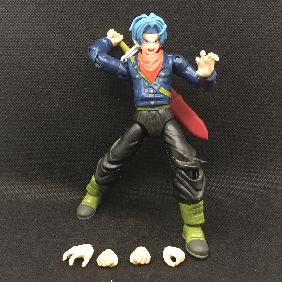 Loose Dragon Stars Trunks | Steel Collectibles LLC.